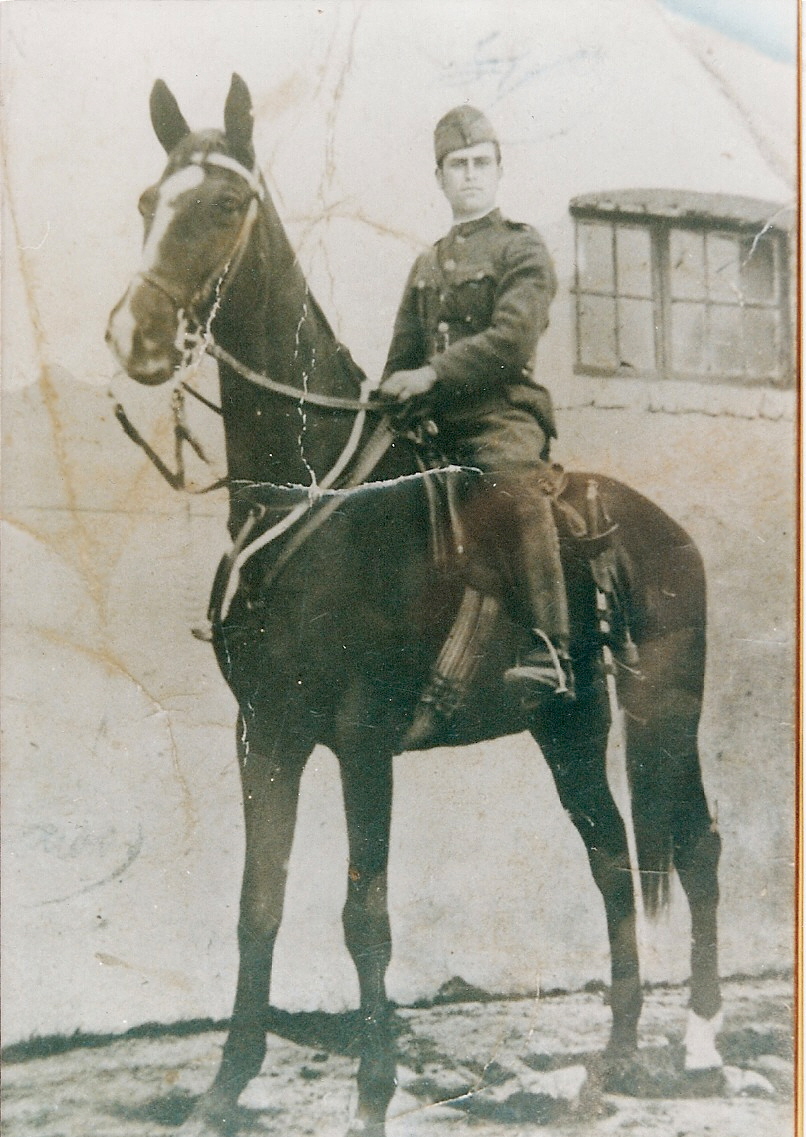 ΙΣΤΟΡΙΑ,ΛΑΟΓΡΑΦΙΑ,ΠΑΡΑΔΟΣΗ.: Η ΒΑΛΥΡΑ-ΛΑΜΠΑΙΝΑ ΣΤΟ ΠΟΛΕΜΟ ΤΟΥ 1940-41
