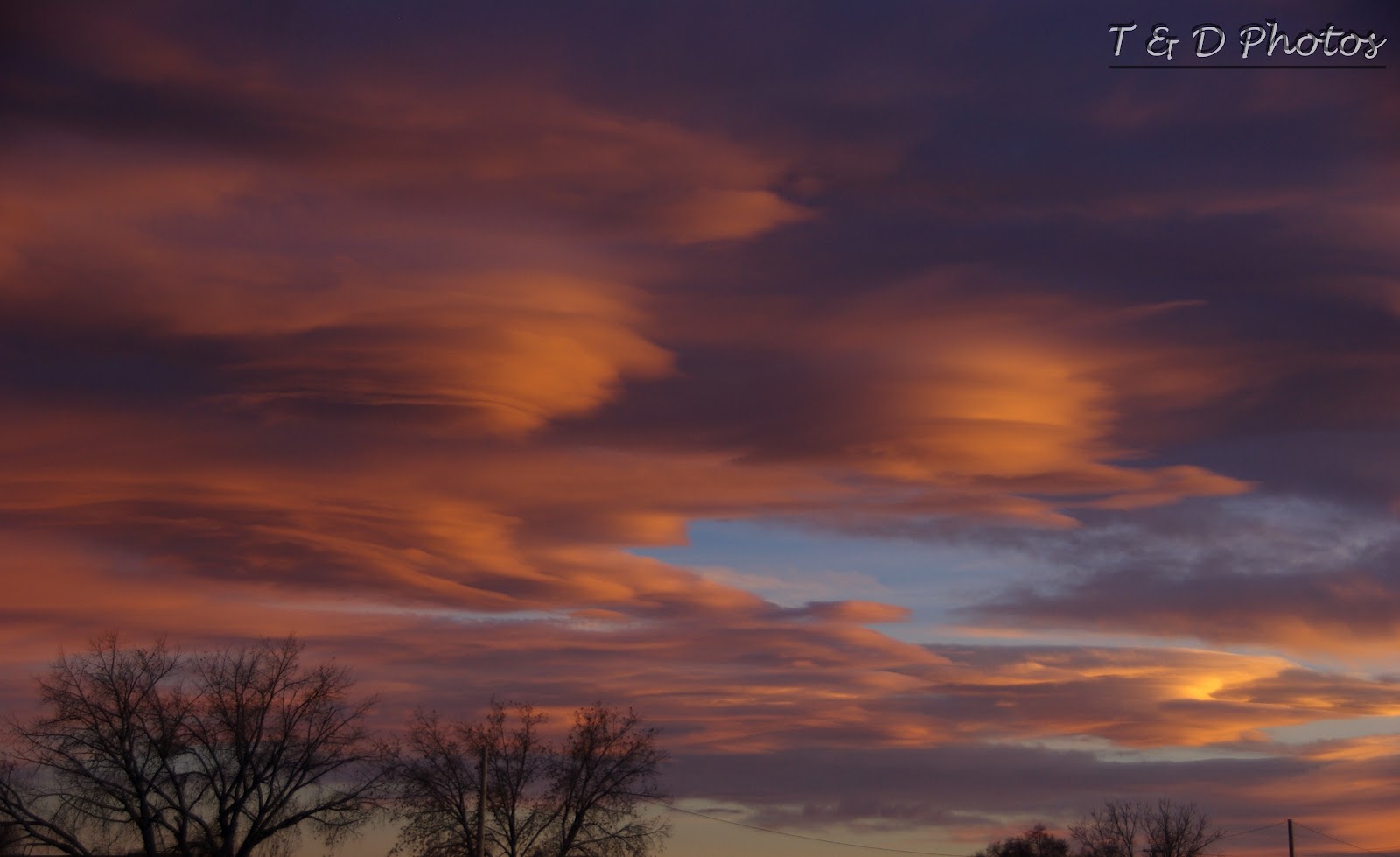Colorado Photos.....: Windy Sunset