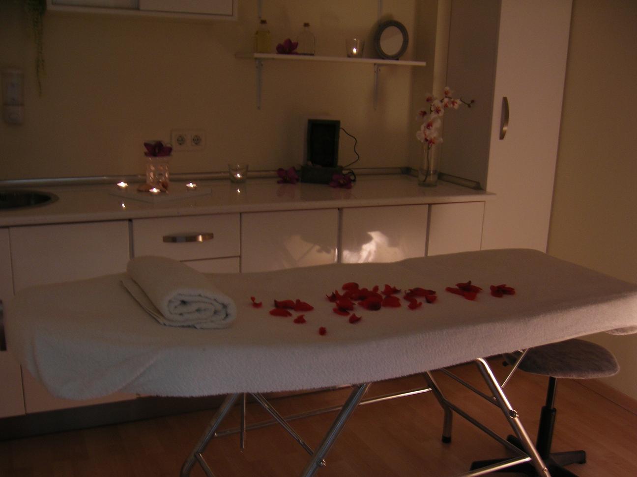 Centro de Estética y Masajes Roma: MASAJES