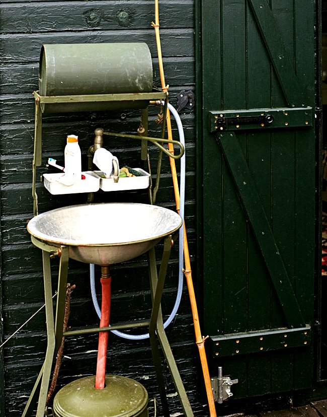 The Flying Tortoise: The Simple Delights Of A French Country Shack...