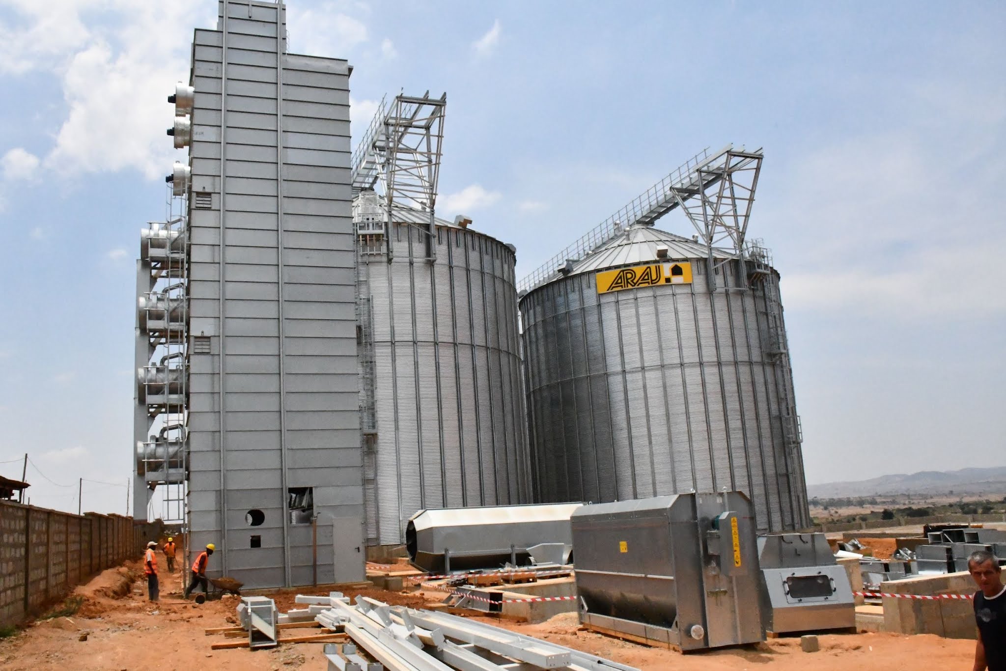 NFRA YANUNUA TANI 4,600 ZA MAHINDI YA WAKULIMA RUKWA -habari mpya leo ...