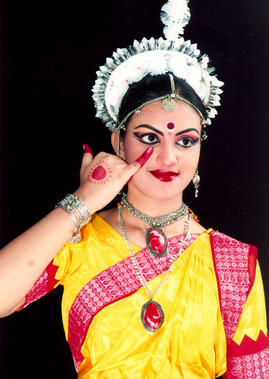 Kathak Dance Costume And Makeup