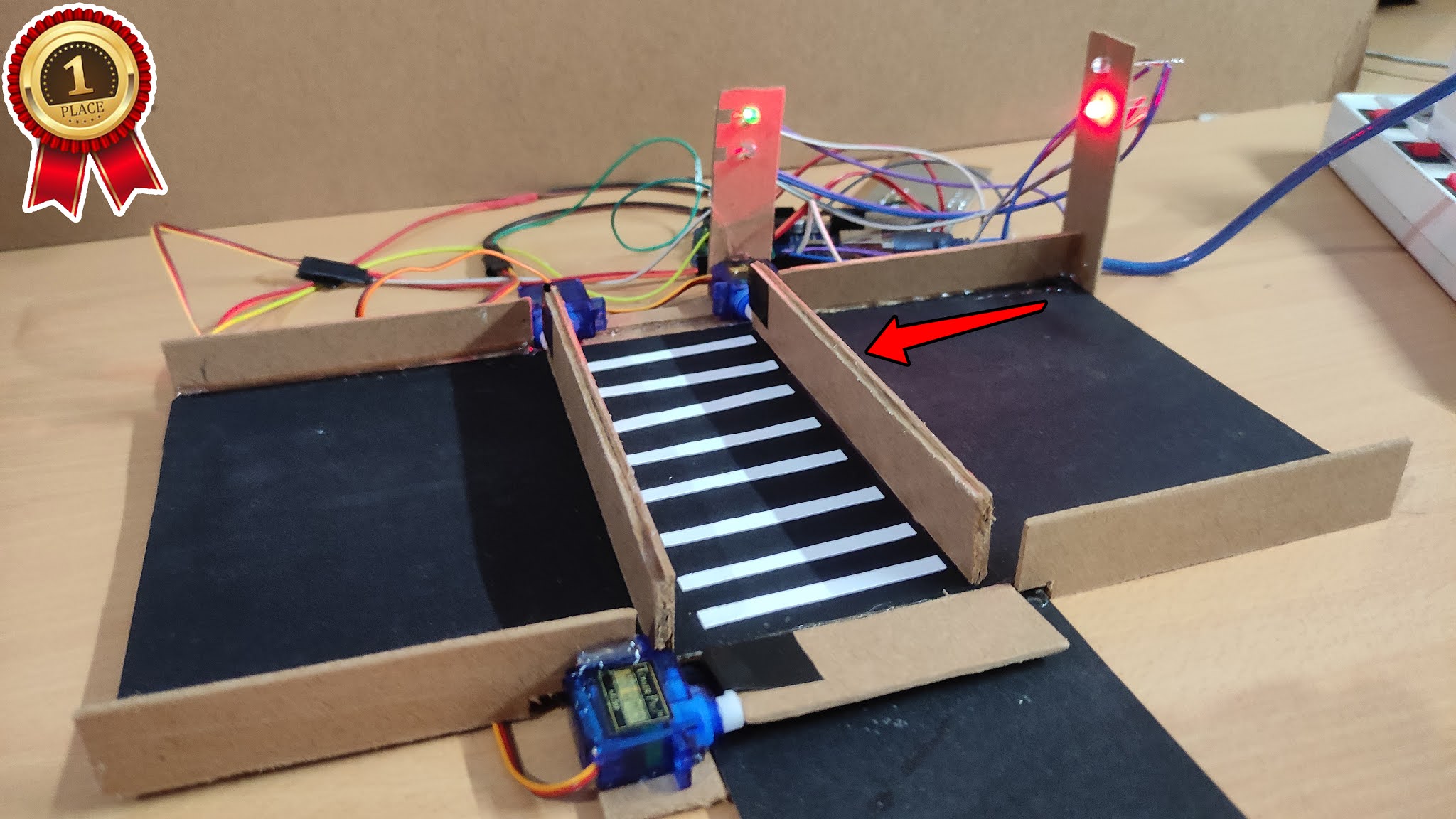 Smart zebra Crossing Best science Project / servo motor arduino project.