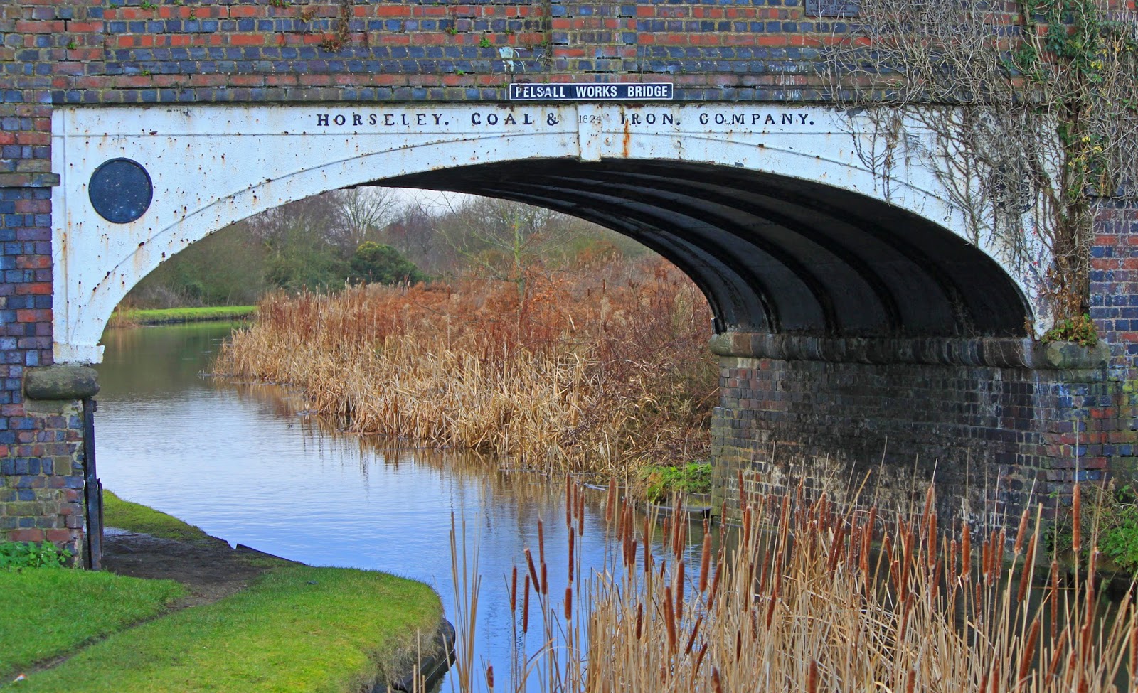 Captain Ahab's Watery Tales: Pottering in Pelsall