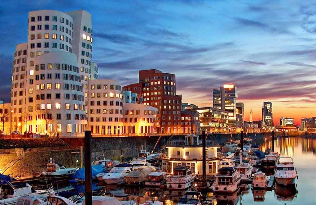 DÜSSELDORF ,THE CAPITAL CITY OF THE GERMAN STATE OF NORTH RHINE ...