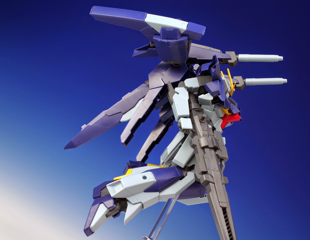 GUNDAM GUY: HGBC 1/144 Lightning Back Weapon System Mk-II - Review by Schizophonic9