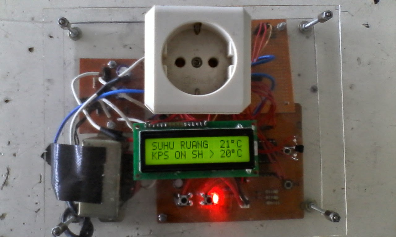 RANGKAIAN APLIKASI MIKROKONTROLER ATMEGA32: SENSOR SUHU LM35 SEBAGAI ... RANGKAIAN APLIKASI MIKROKONTROLER ATMEGA32: SENSOR SUHU LM35 SEBAGAI ...
