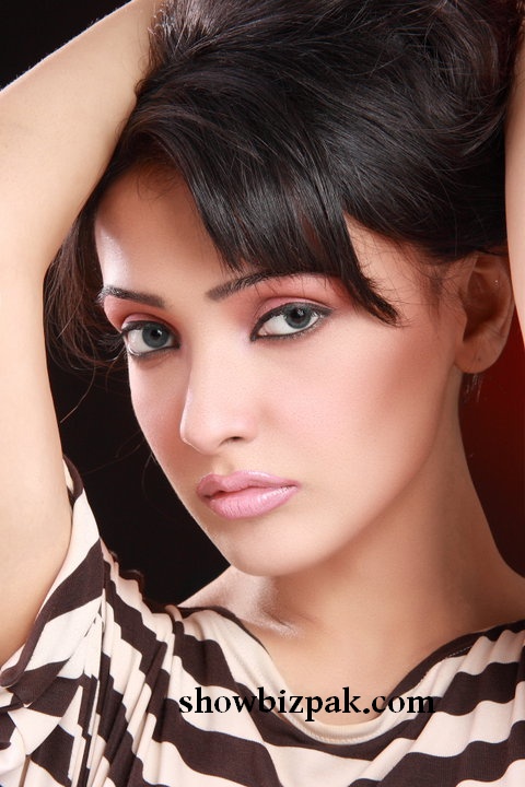 Amna Karim Pakistani Model & Actress ~ VERY HOT MODELS