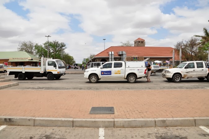 SA Grensposte - SA Ports of Entry: Beit Bridge - the one and only