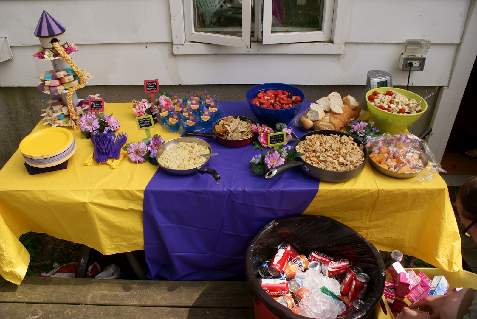 Simply Nurtured: Tangled Birthday Party: Food