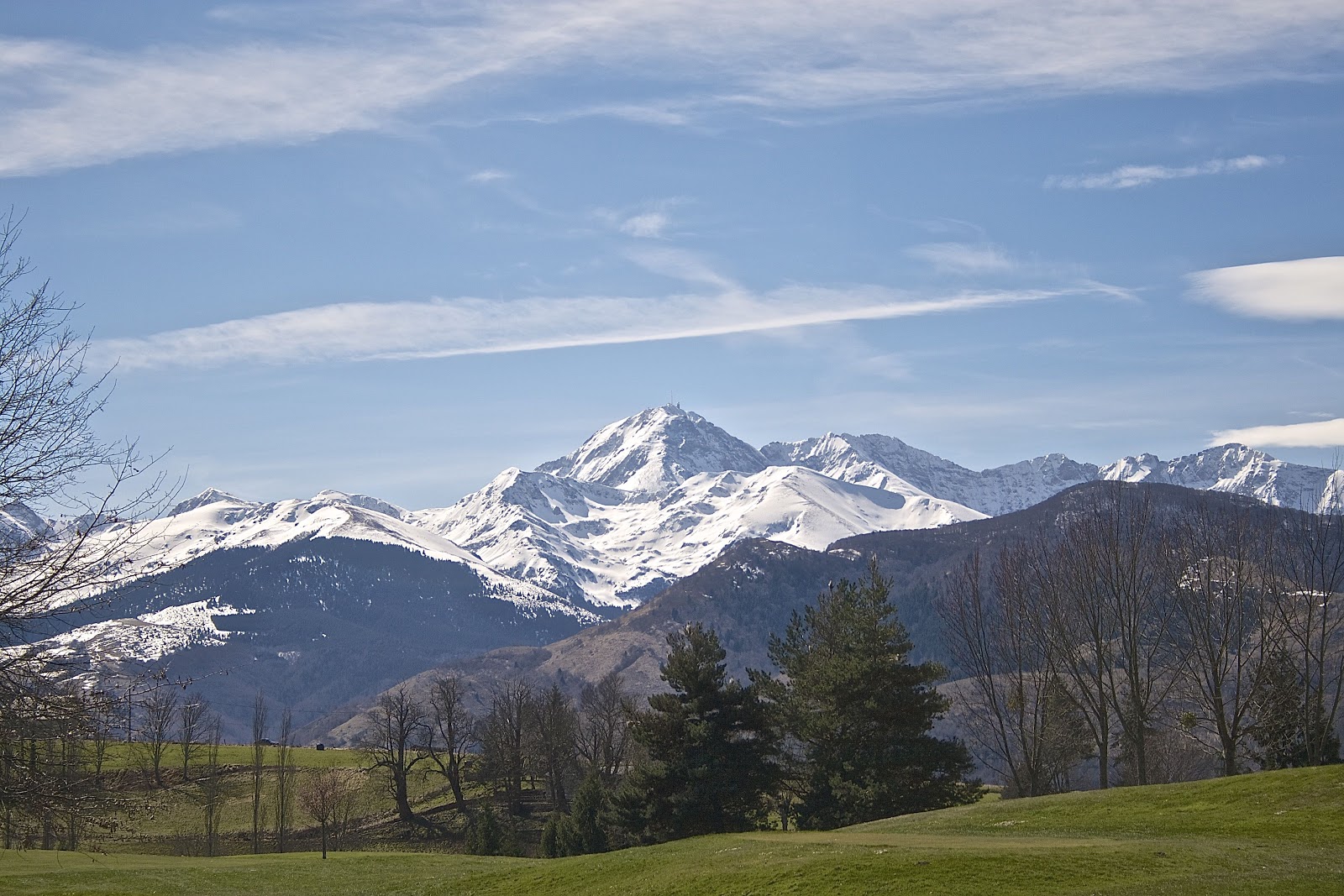 Mountains of the Pyrénées | Outdoor Photography
