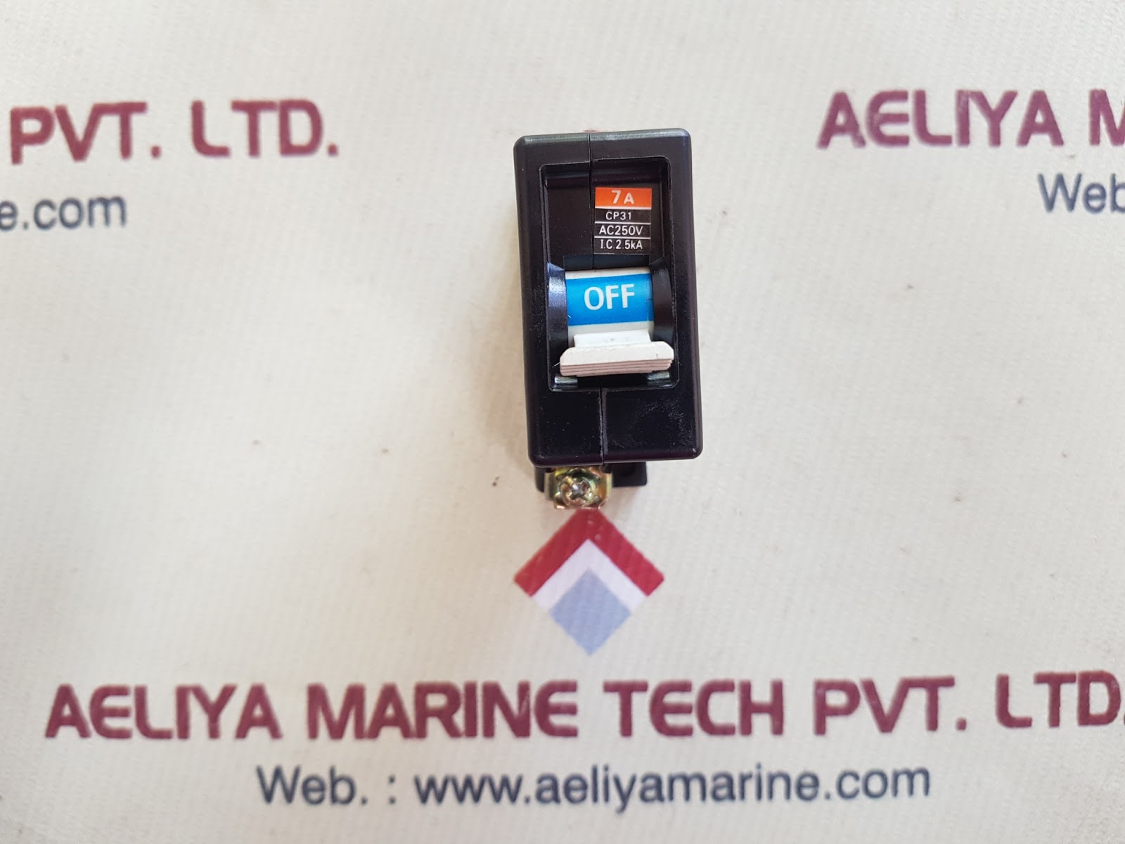 FUJI ELECTRIC CP31 CIRCUIT PROTECTOR - Aeliya Marine