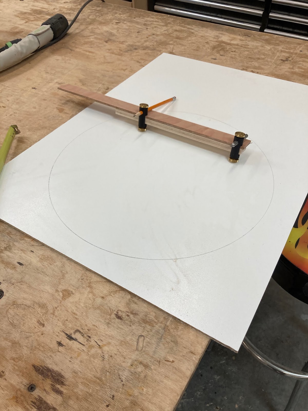 Let's Talk Wood: A beam compass - my lifesaver today!