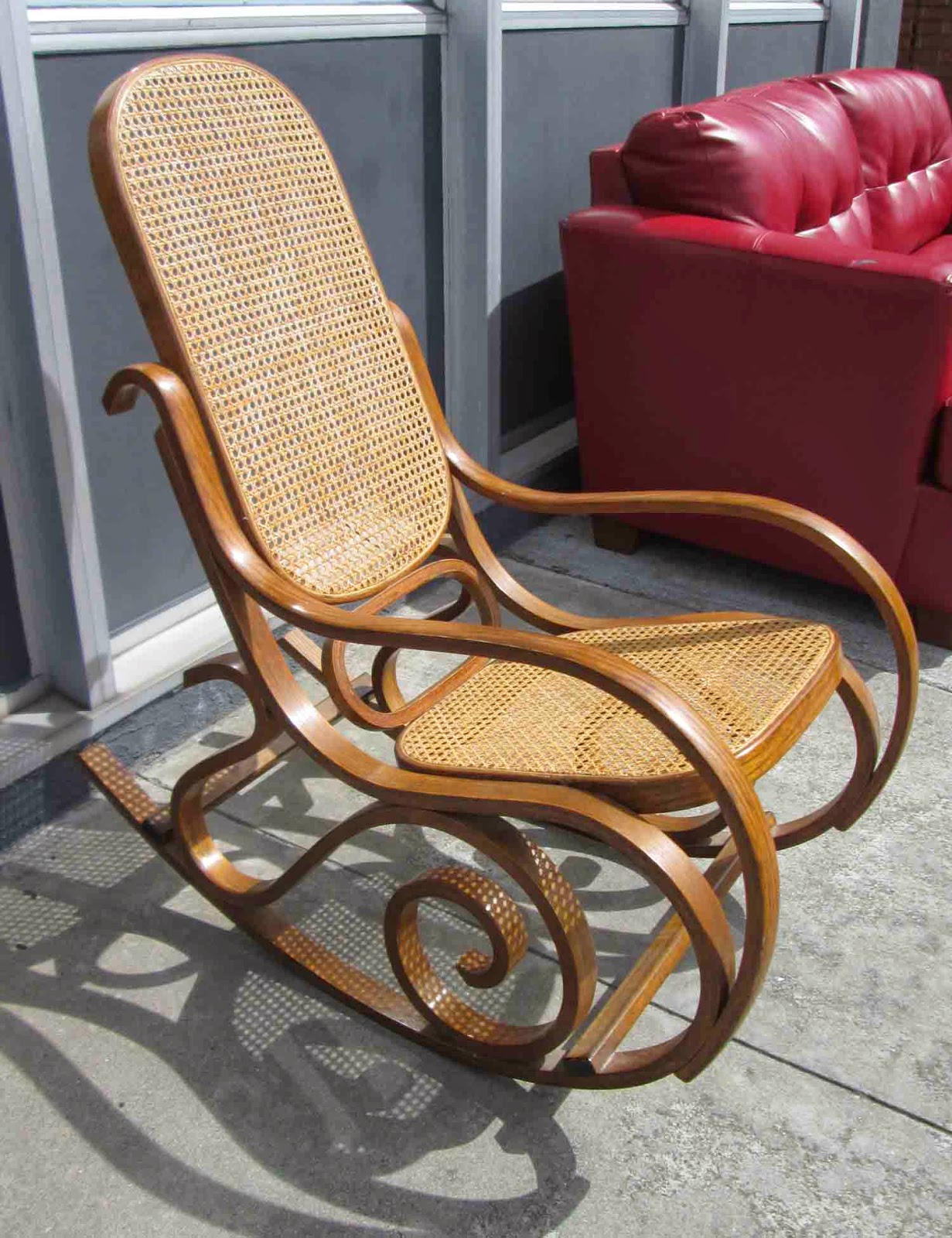 UHURU FURNITURE & COLLECTIBLES: SOLD Bentwood Rocker with Easy Going ...