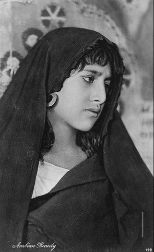 Notas Catárticas: Folclore de Oriente II