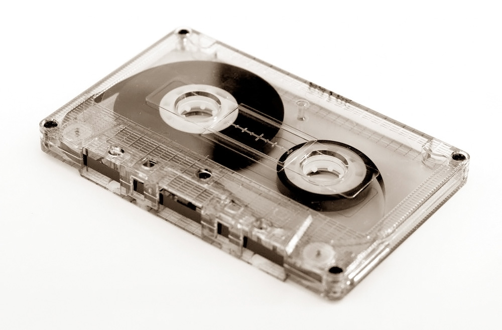 Kaset nedir ne demektir? Anlamı - Laf Sözlük