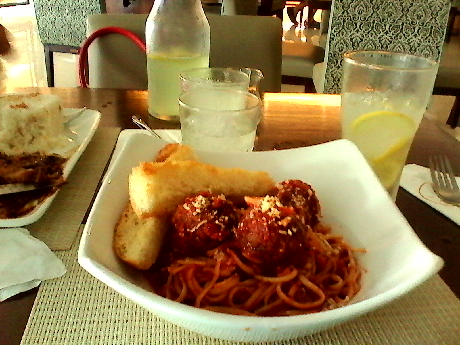 Must Be That Girl!: Cafe Sarree (Rustan's Ayala Cebu)