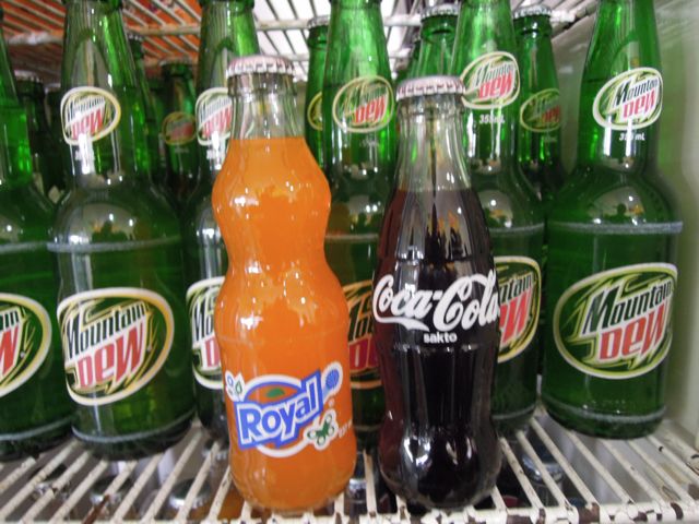 In Pinay's Tummy: COCA COLA: IN DIFFERENT SIZE, SHAPE AND ORIGIN