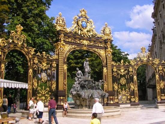 Traveler Guide: Place Stanislas