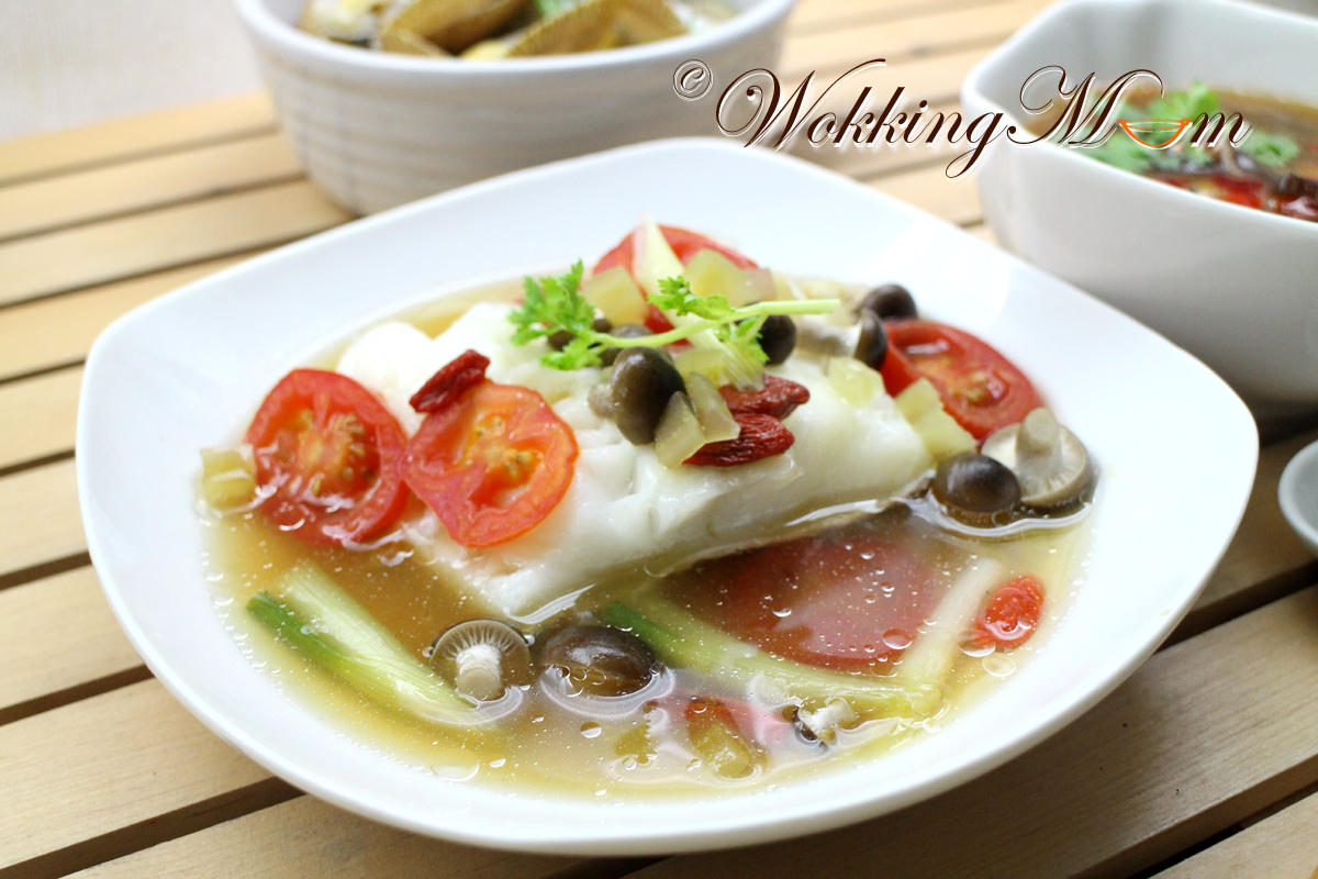 Let's get Wokking!: Teochew-Style Steamed Cod 潮州式蒸鳕鱼 | Singapore Food ...