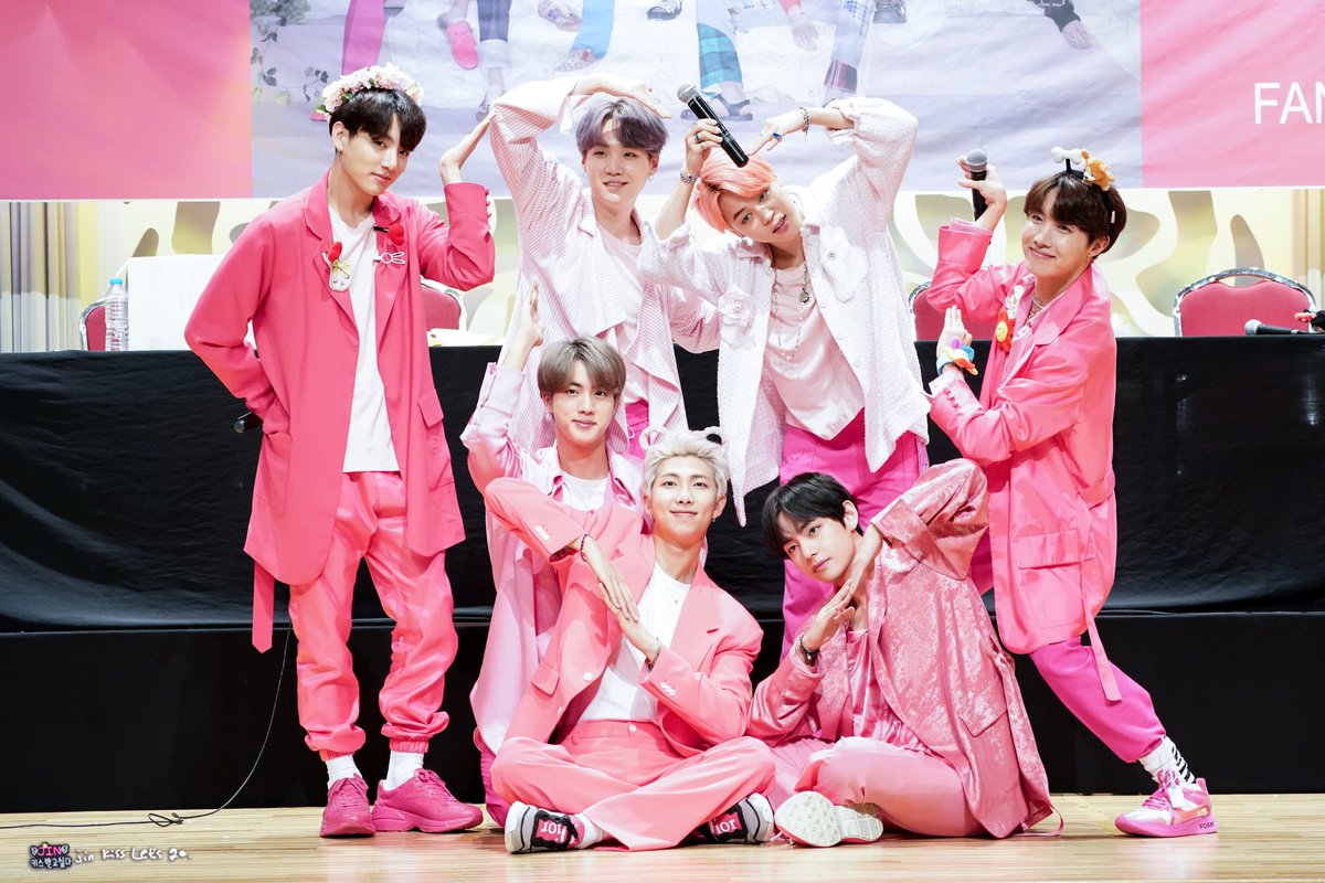 Bibi Leitura : BTS ocupa as quatro primeiras posições da Billboard de ...