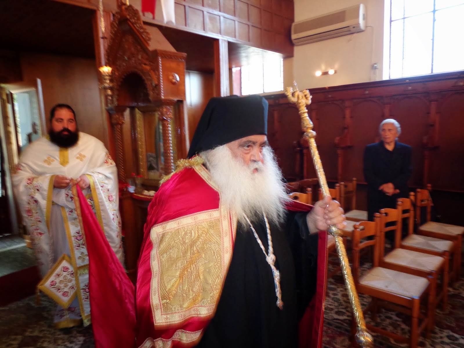 Θαβώρειο Φως: Ο ΗΓΟΥΜΕΝΟΣ ΤΗΣ ΙΕΡΑΣ ΜΟΝΗΣ ΑΓΙΟΥ ΠΑΥΛΟΥ ΑΓΙΟΥ ΟΡΟΥΣ ΣΤΟΝ ...