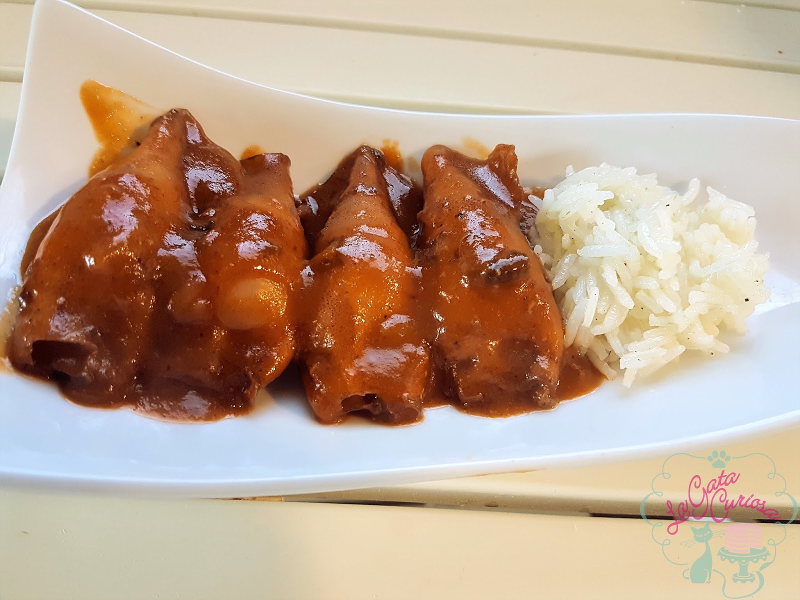La Gata Curiosa: CHIPIRONES RELLENOS DE GAMBAS