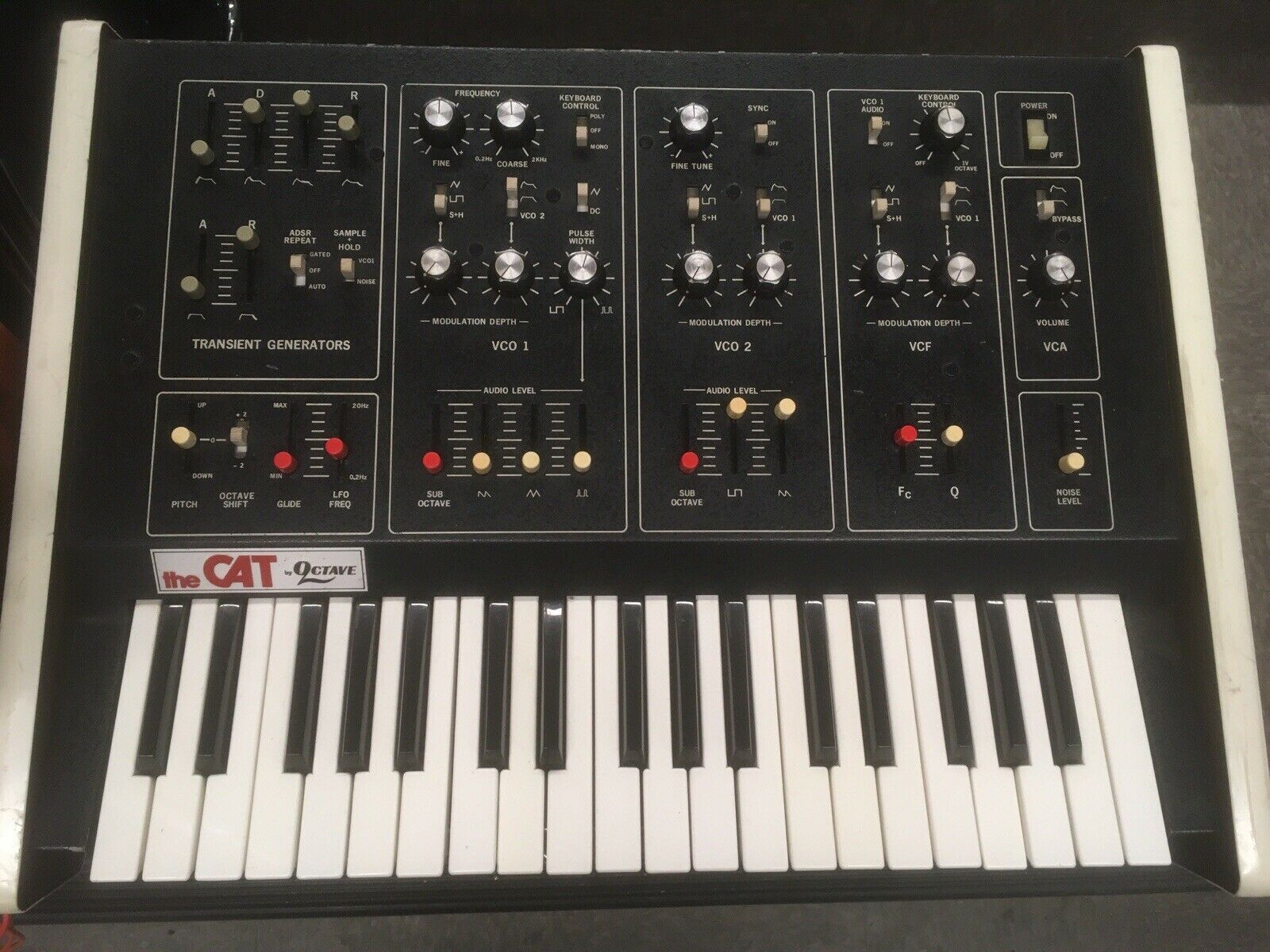 MATRIXSYNTH: Octave CAT Vintage Analog Synthesizer