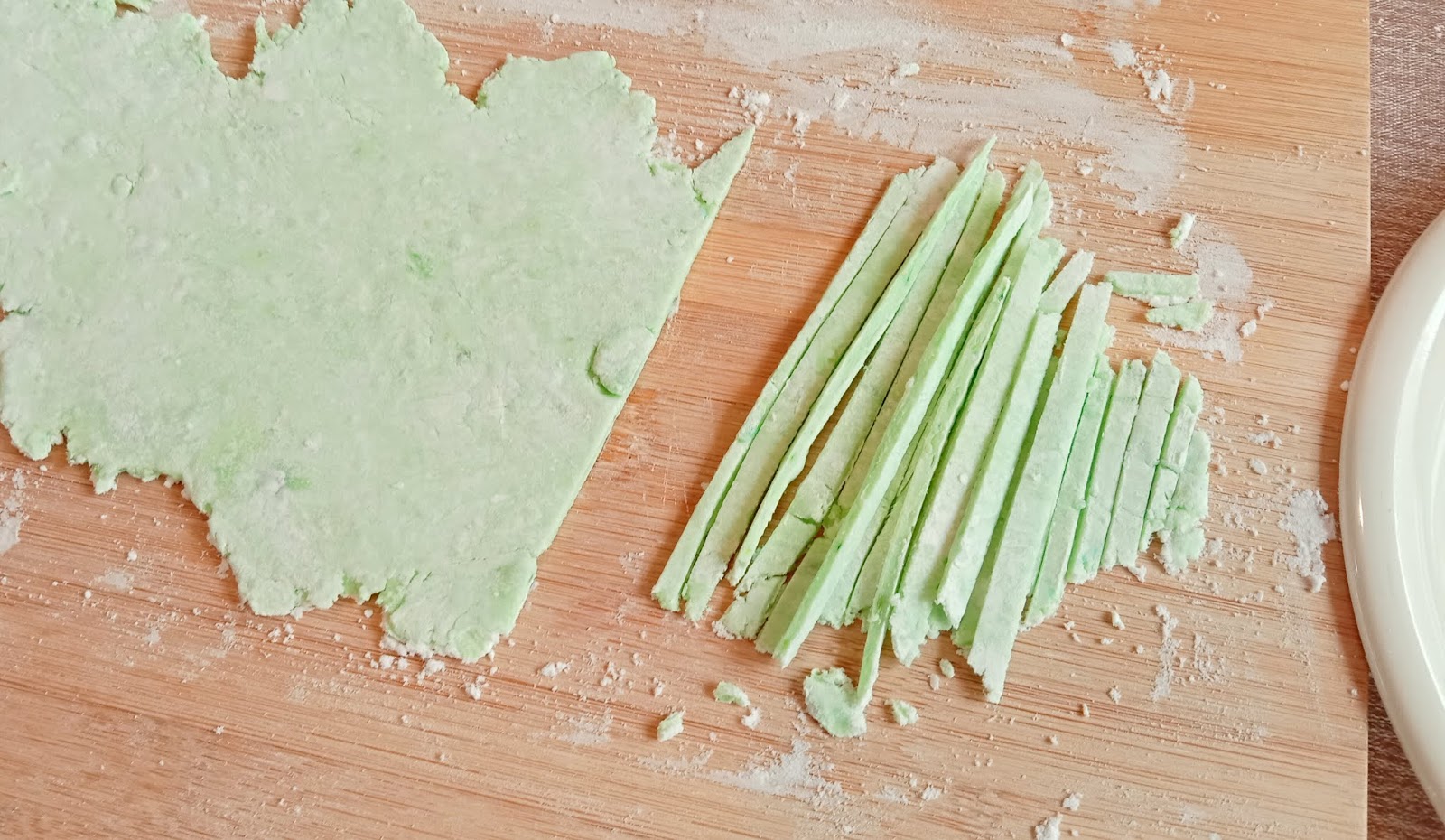 วิธีทำลอดช่องสิงคโปร์ อร่อยหวานชื่นใจ Tapioca Starch Jelly In Sweet ...