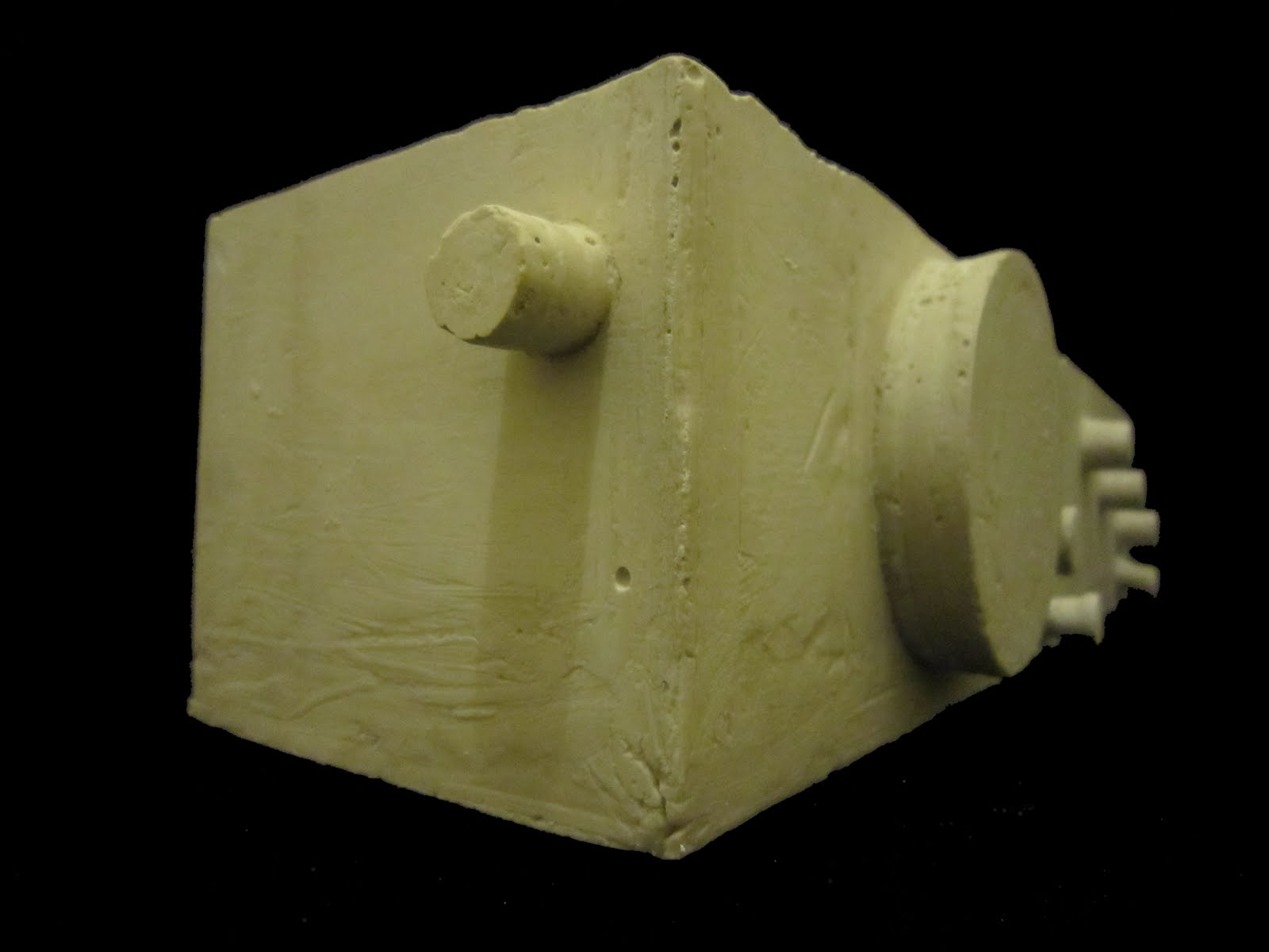 Meng Chen: Model representing Facade Strategy in Bordeaux House