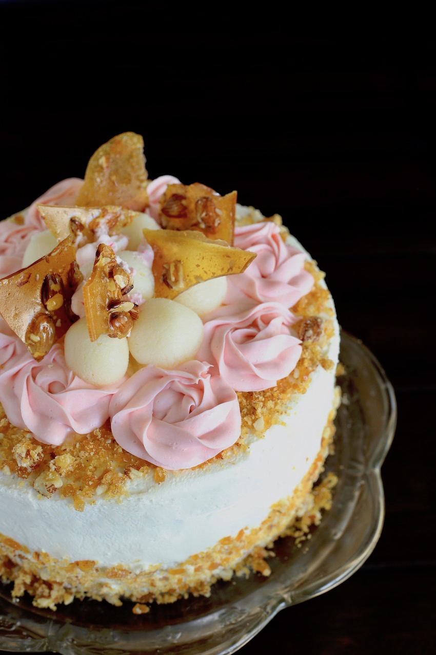 Blessings From My Kitchen: Vanilla cake with rasgulla filling