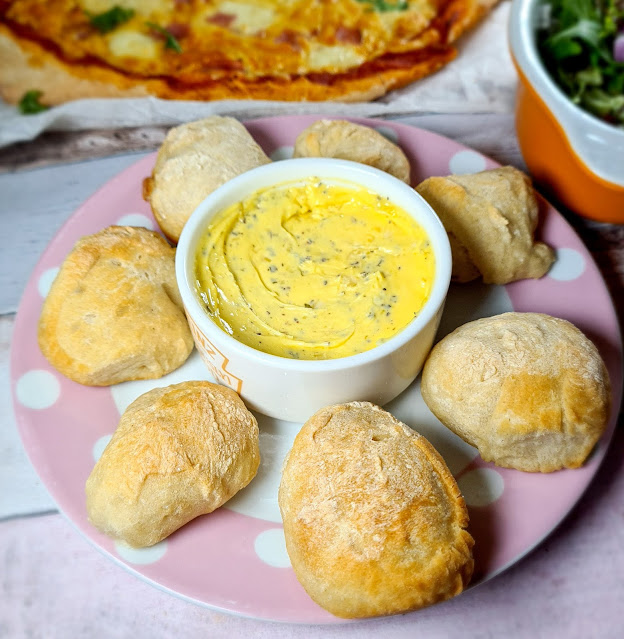 Homemade Pizza Fakeaway & Dough Balls | Zanussi Fakeaway Recipe | Sugar ...