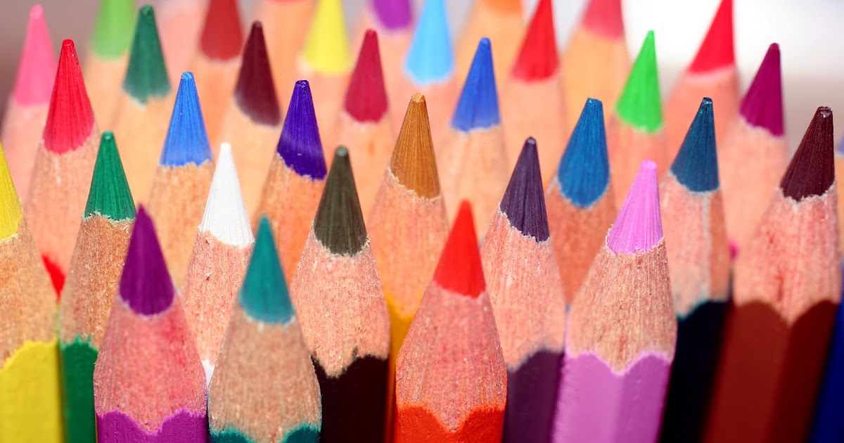 TERCERA PRUEBA: TODO DEPENDE DEL COLOR DEL CRISTAL CON QUE SE MIRE