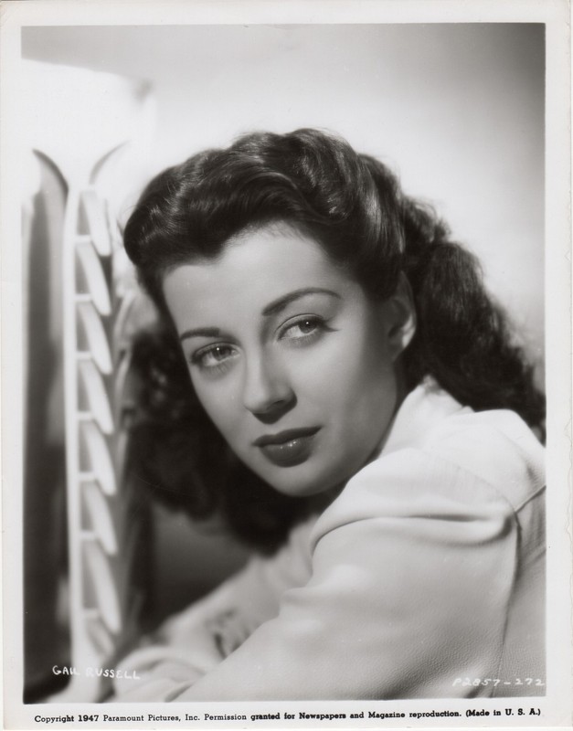 Tribute to the Old School: Lots of Gail Russell (1924-1961)