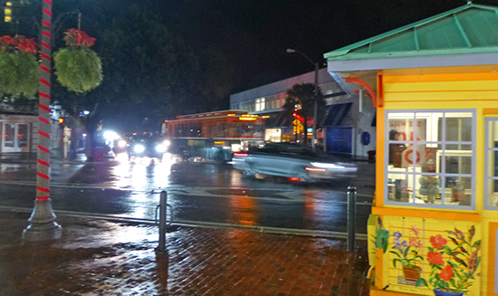 Coconut Grove Grapevine: The trolley binds us together