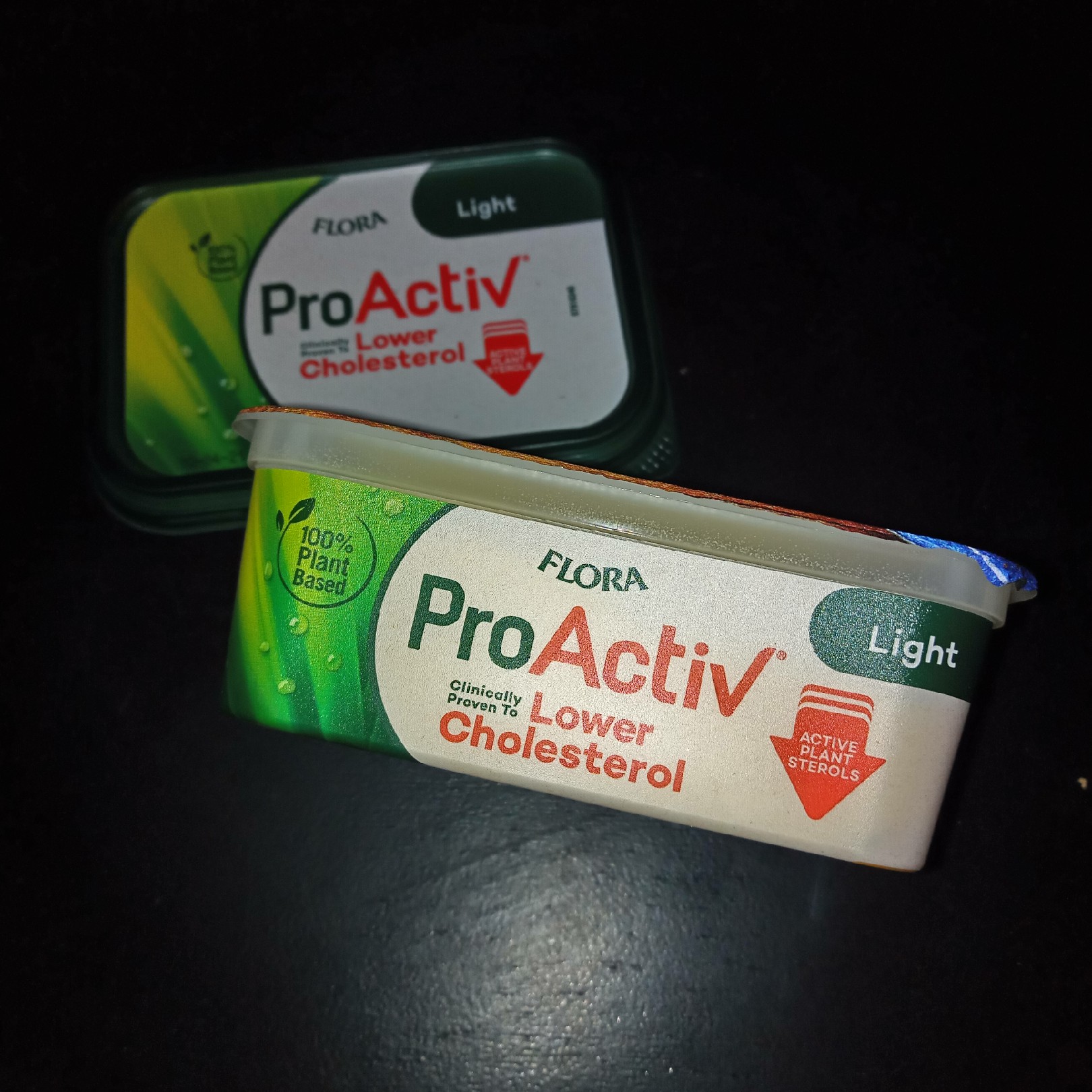 Supersupergirl's Food Reviews: Flora Light ProActiv review