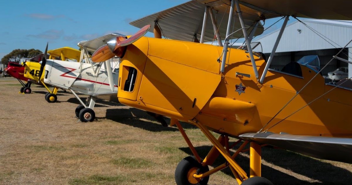 NZ Civil Aircraft: Tiger Moth Fly in Ashburton 14th March # 5