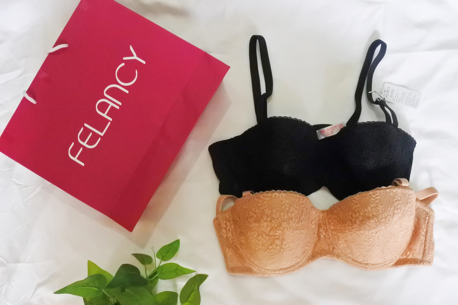 Review Felancy Wolly Nylon Bra - "MEI WULANDARI" - Miss Mei's Class