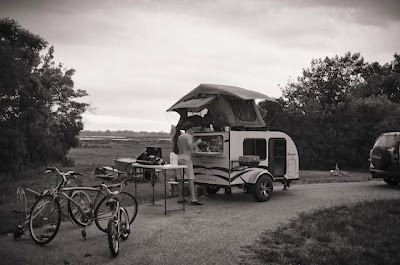 Tiny Yellow Teardrop: Featured Teardrop: SignaTour Campers