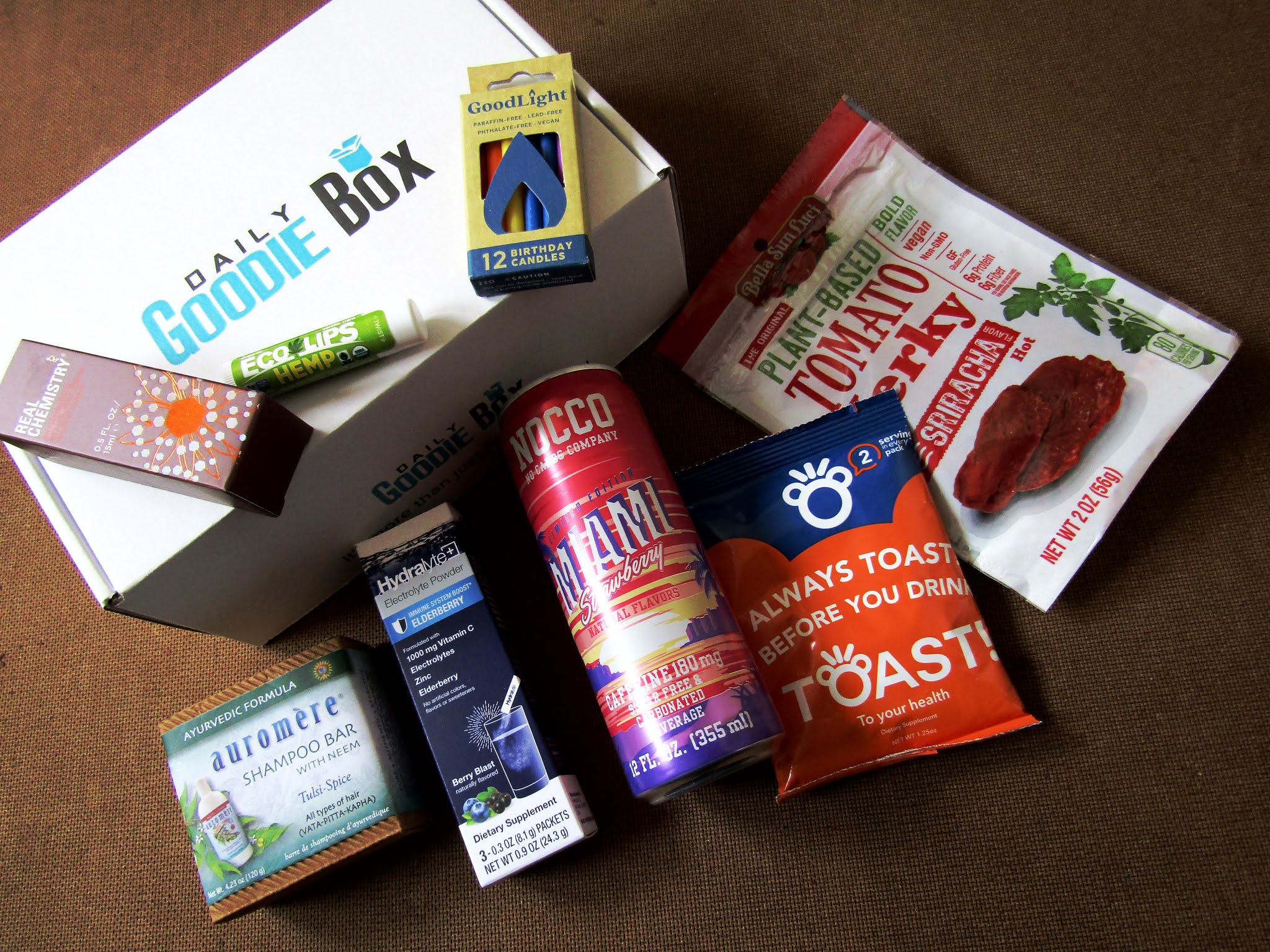 LA LA IN THE LIBRARY: SHOW AND TELL #1 - Daily Goodie Box - December ...