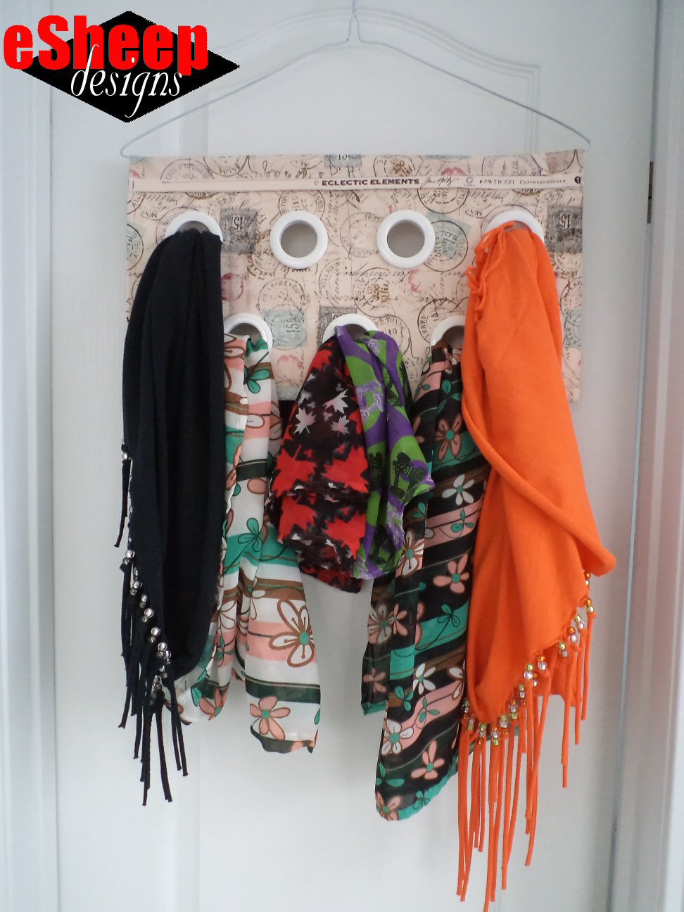 eSheep Designs: DIY Scarf Hanger With One Fat Quarter & Only 3 Seams