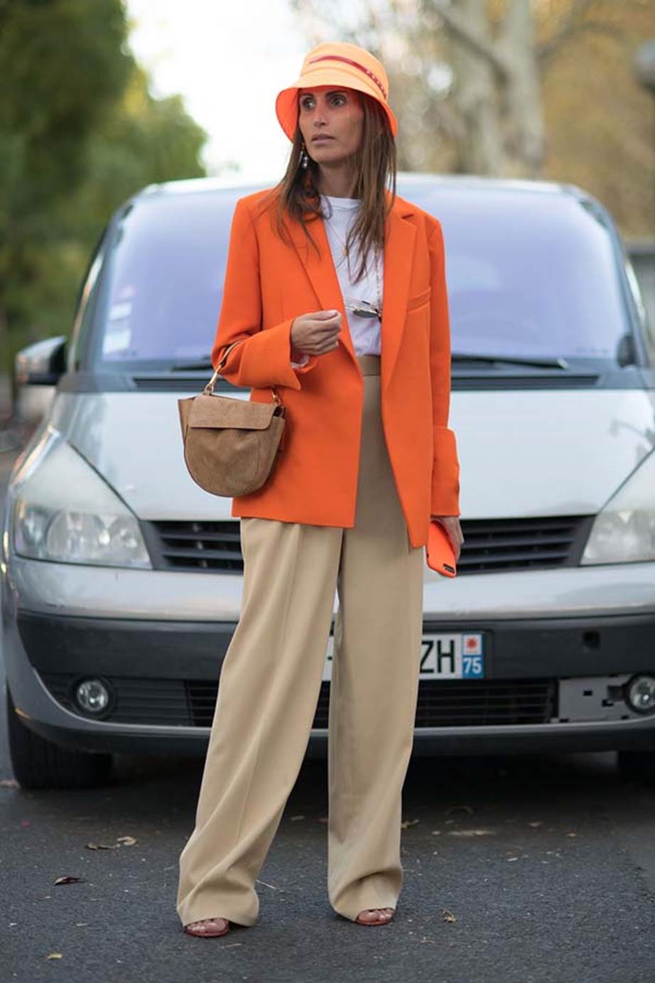 How to style a Bucket Hat {Street Style & Accessory}. | Cool Chic Style ...