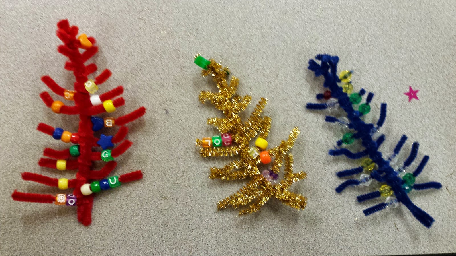 At School Making Crafts: Pipe Cleaner Tree