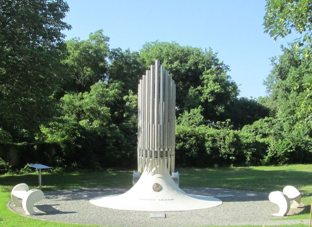 Aranyosfodorka napjai: ANGSTER