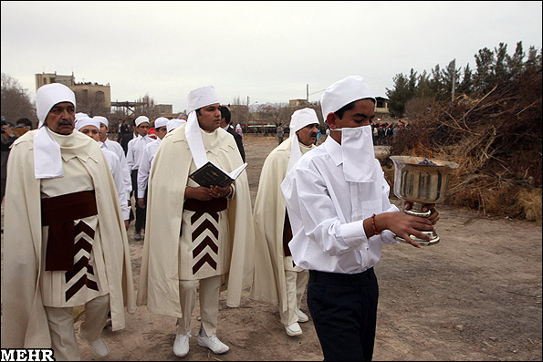 Zoroaster Zarathushtra Zarathustra: Images of Zarathushtra ...