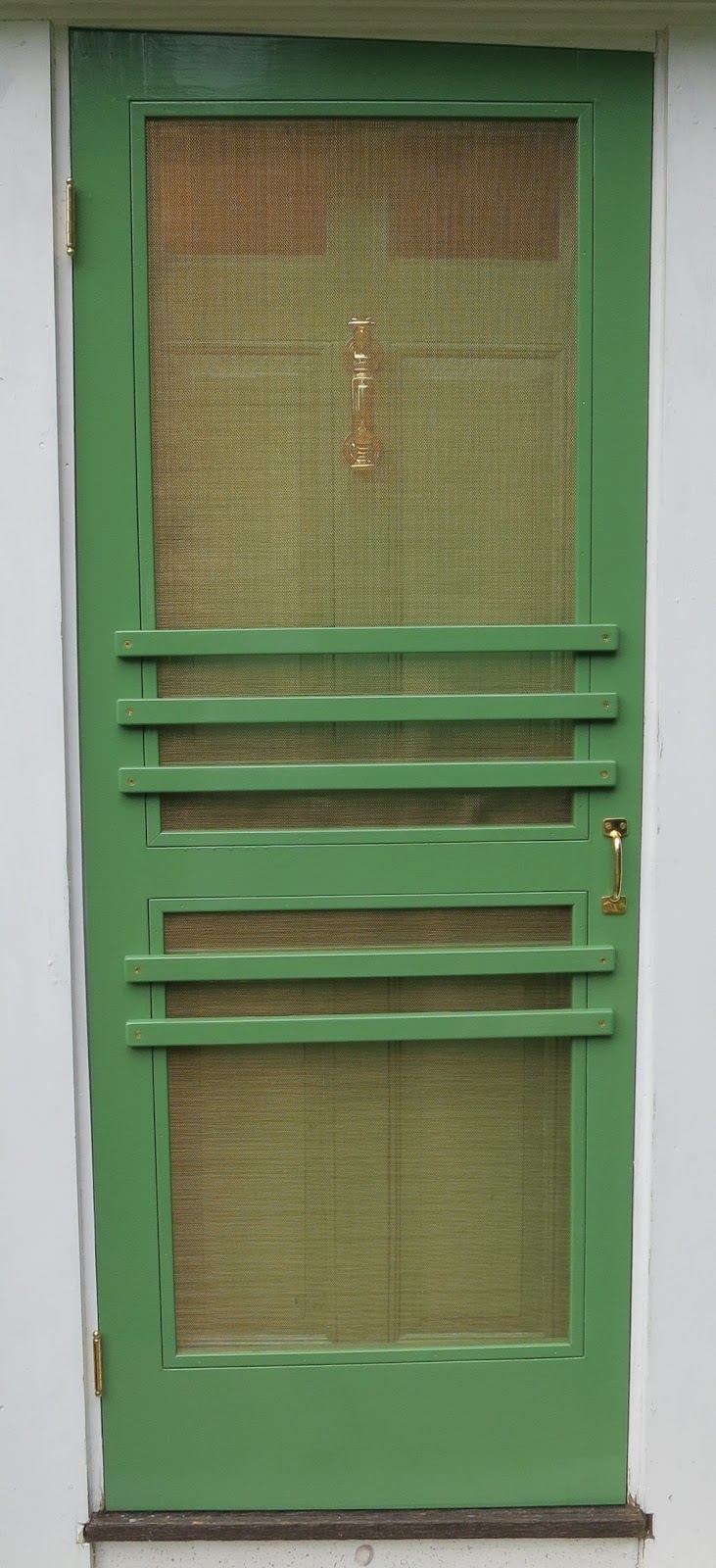 An Old Farm: Custom Building A Sceen Door