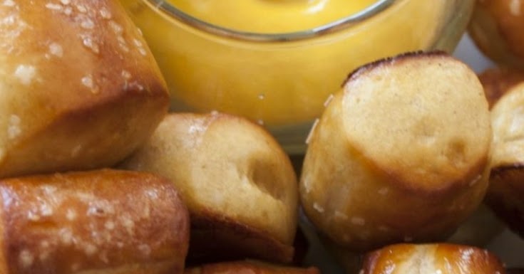 Homemade Pretzels Yummy - Nabila Kitchen