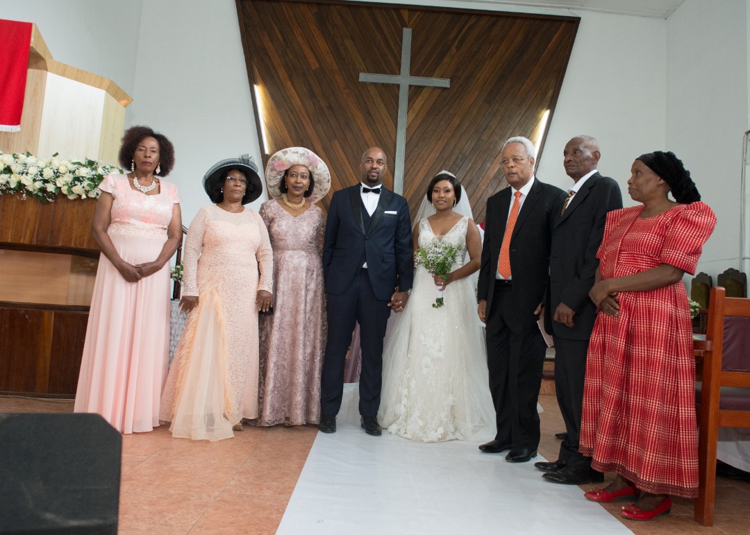 STEPHANIE SILAS KAAYA NA ROBERT FRANCIS LOWASSA WAMEREMETA ARUSHA ...