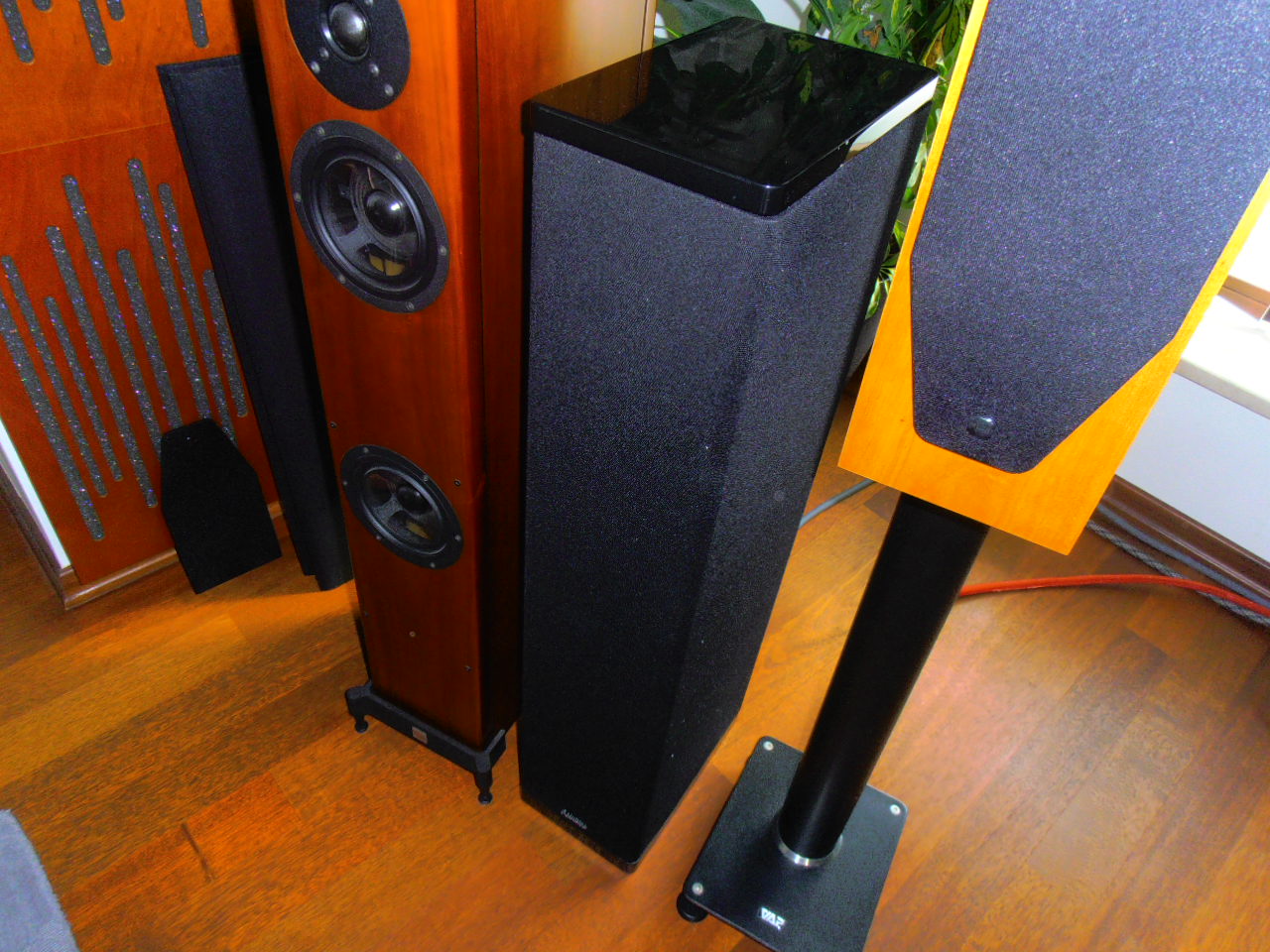 Stereo i Kolorowo - Underground: Kolumny Definitive Technology BP6