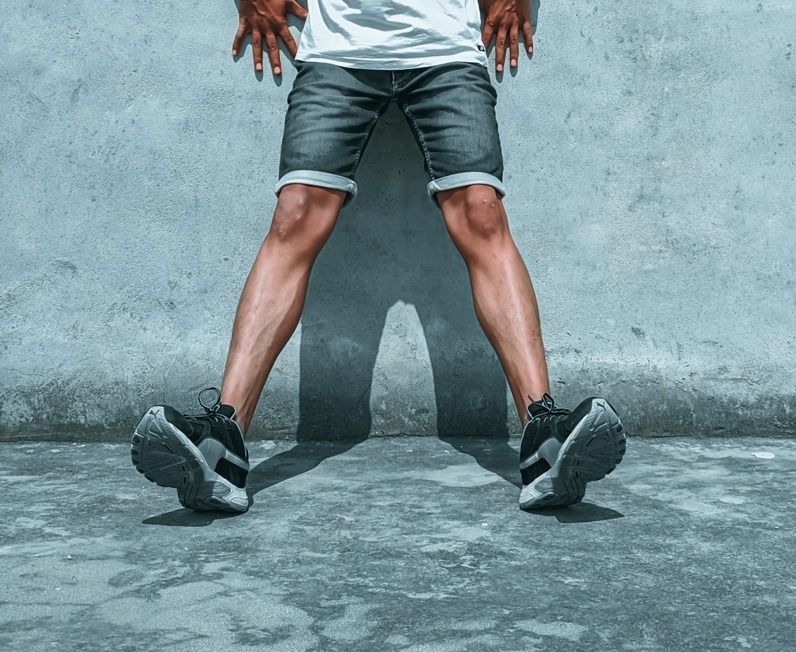 Fitness fashion talks: How to look more muscular | 7 dressing tips